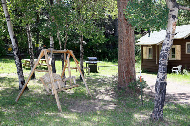 How to Enjoy the Fall Colors in Estes Park